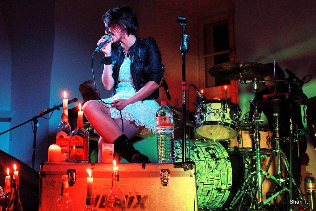 JENIX unplugged – Studierendenclub Maus